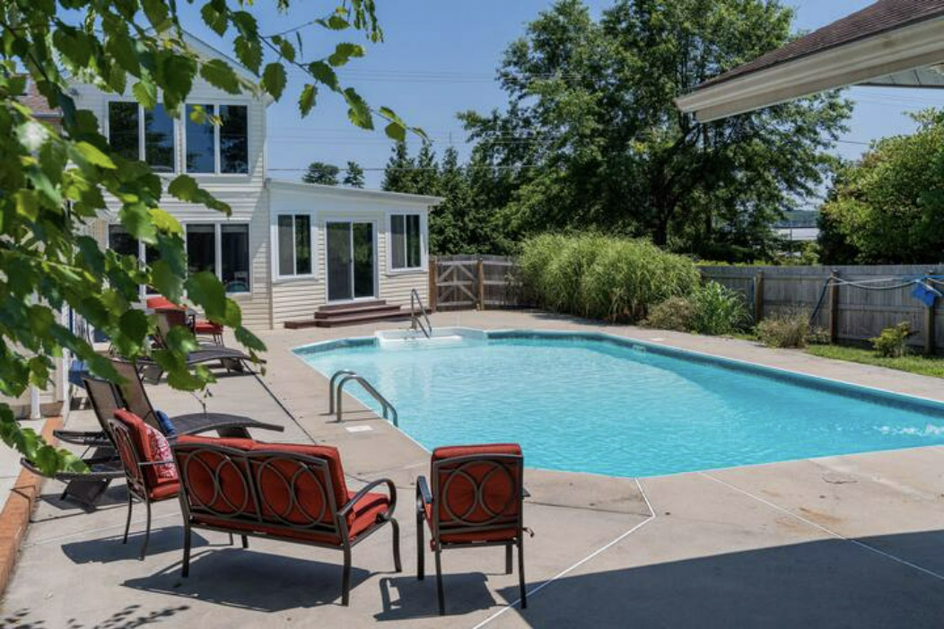 Pool House Rental by the North East River