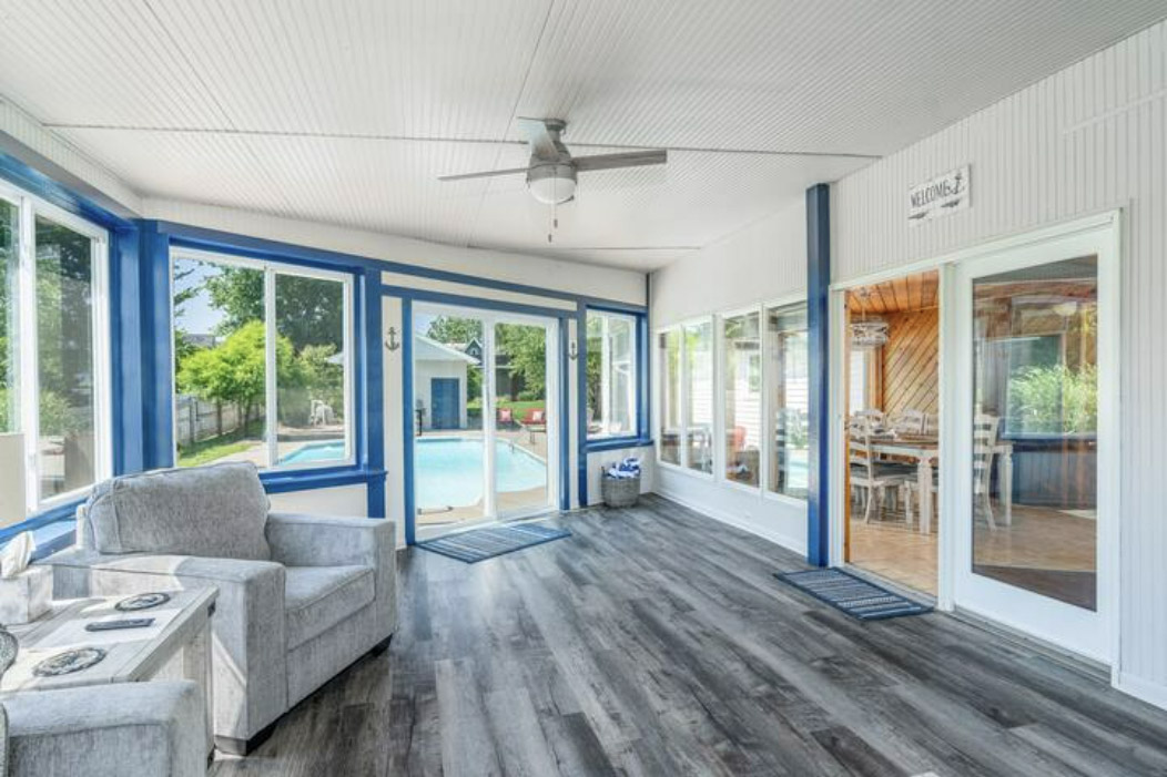 Pool House Rental by the North East River